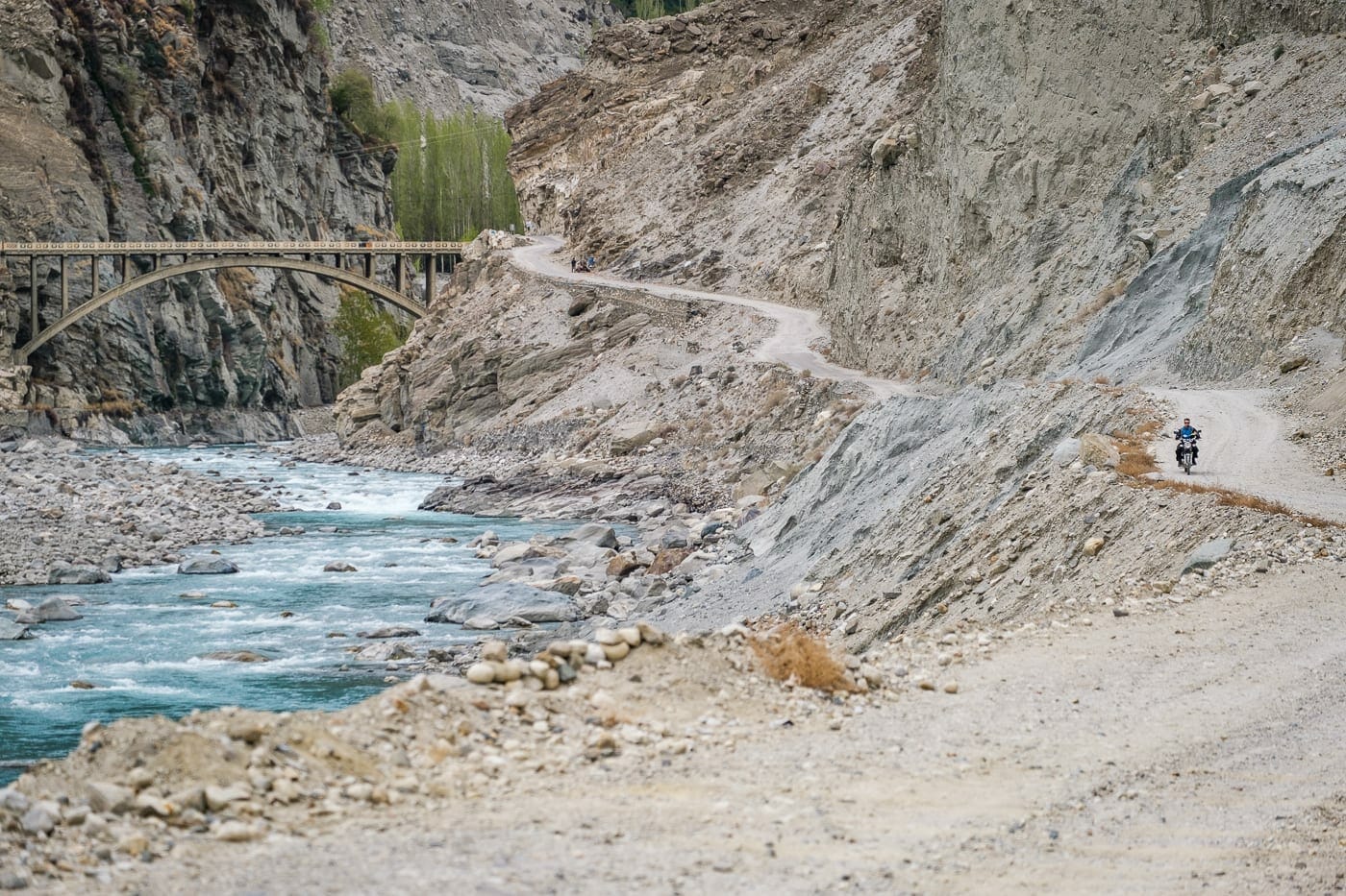 Guide To Driving in Pakistan World's Most Dangerous Roads?